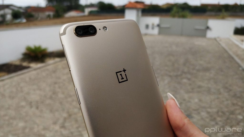 Conheça o novo OnePlus 5 Soft Gold Edition