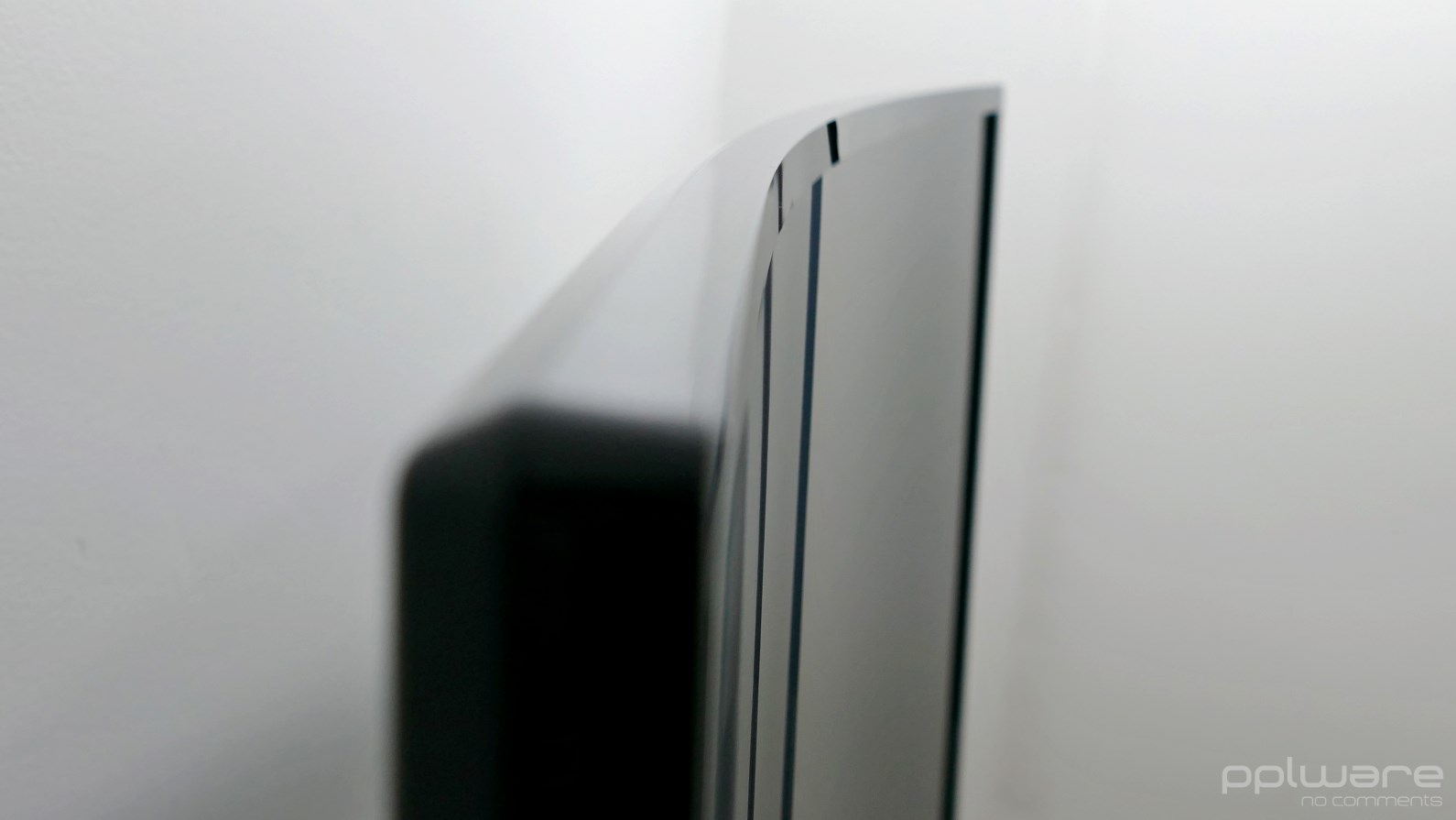 Análise: Monitor curvo Philips 328E de 32"