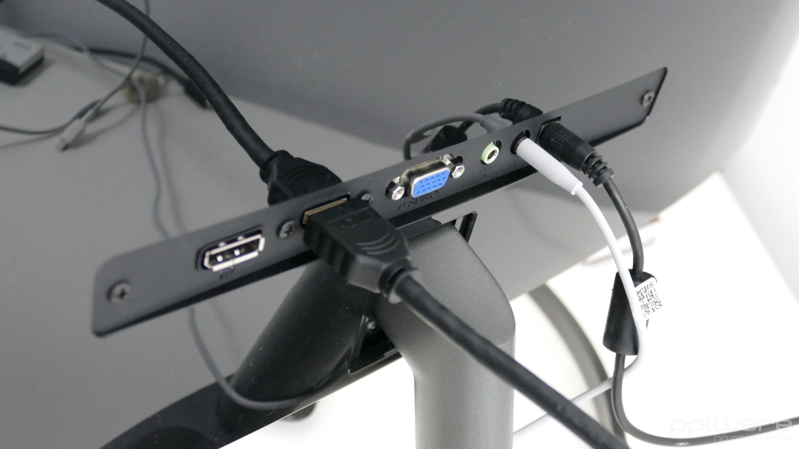 Análise: Monitor curvo Philips 328E de 32"