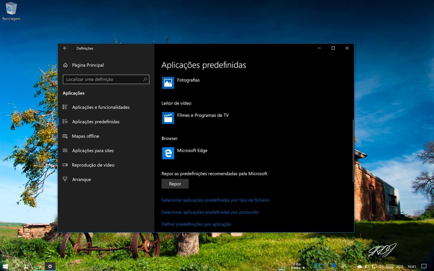 Quais os programas predefinidos no Windows 10? Saiba como mudar
