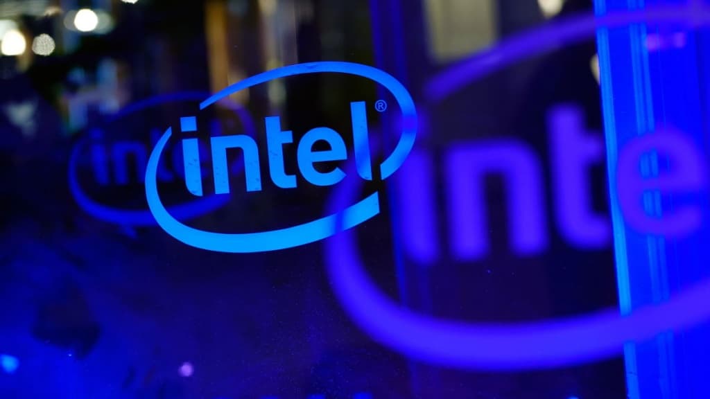 Apple prestes a fechar negócio da compra da divisão de modems da Intel