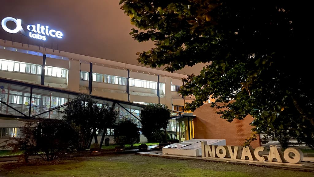 Altice Portugal já passou mais de 100.000 km de fibra óptica desde 2018