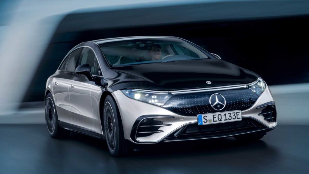 É oficial: Chegou o novo Mercedes-Benz EQS com 770 km de autonomia
