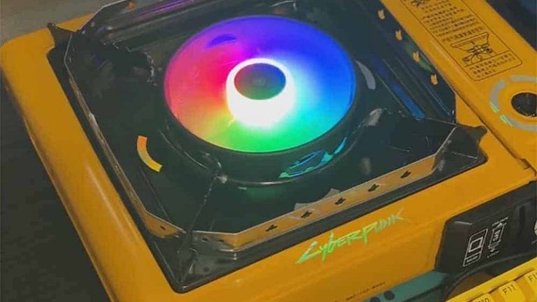 Modder chinês de 16 anos construiu um PC num fogão a gás