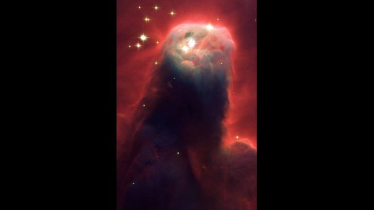 NASA e SpaceX estudam prolongar vida útil do telescópio Hubble