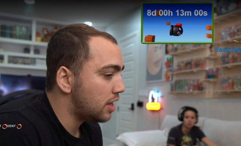 Os crânios de gamers estão a ficar deformados com os headphones?