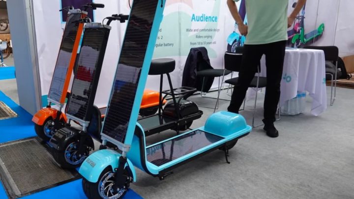Scooter elétrica movida a energia solar pode prescindir do carregar ...