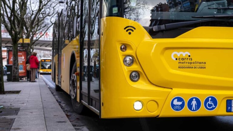 Carris Metropolitana tem nova app que mostra horários e lotação de ...